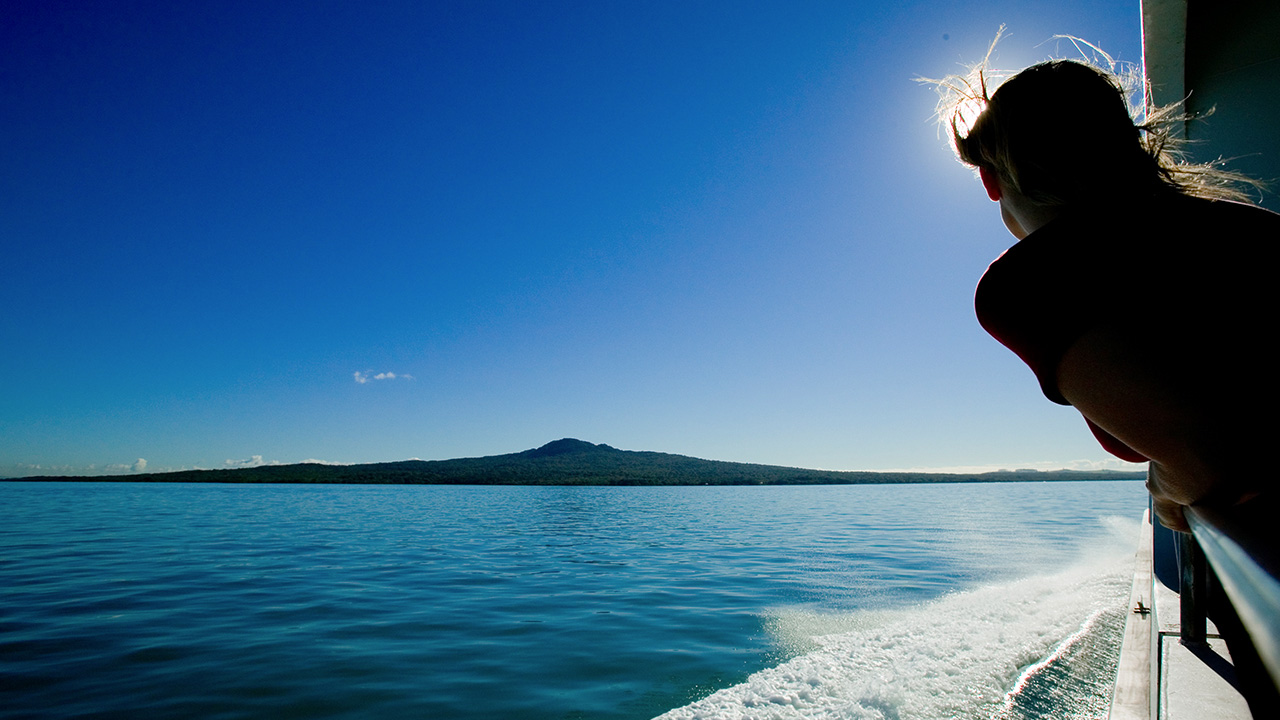 Rangitoto Island | Fullers + 360 Discovery Cruises